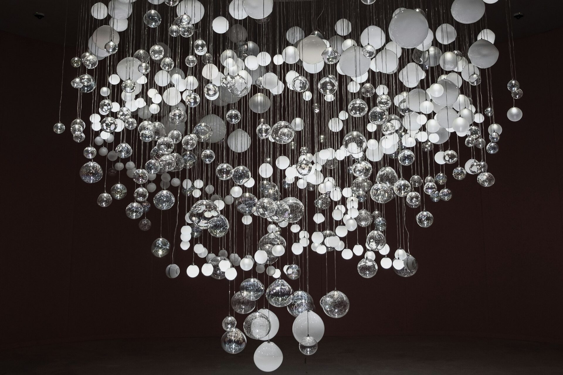 How to Choose the Perfect Chandelier for a Small Apartment - Shiloh ...